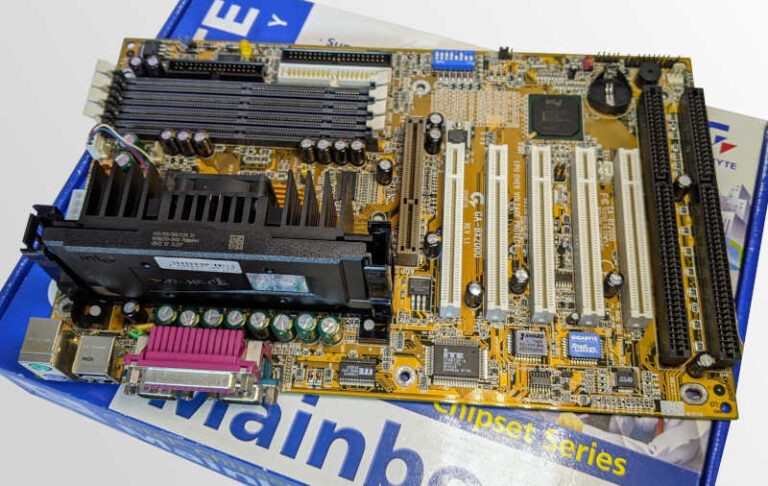 Gigabyte Mainboard GA-BX2000 Slot 1 Intel 440BX Pentium II/III ...