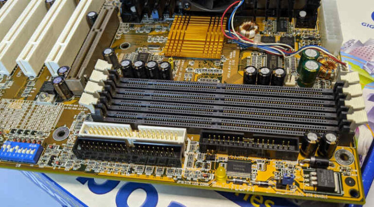 Gigabyte Mainboard GA-BX2000 Slot 1 Intel 440BX Pentium II/III ...